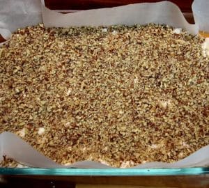Easy Pumpkin Pecan Crunch Recipe - DIY Joy