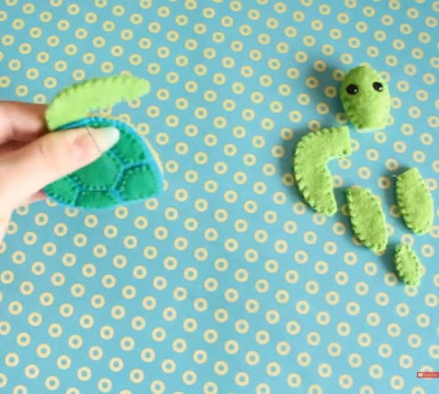 Sea Turtle Felt Plush DIY Tutorial - DIY Joy