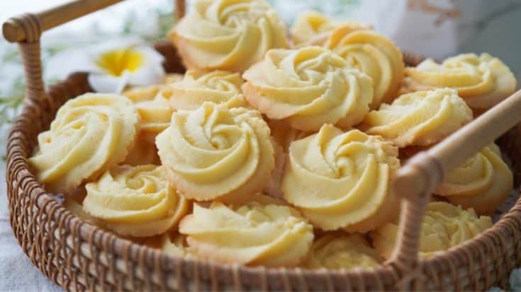 Best Danish Butter Cookies - DIY Joy