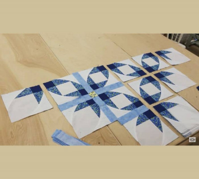 Cathedral Stars Quilt - DIY Joy