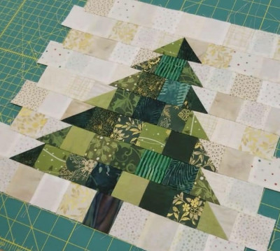 Fastest Last Minute Christmas Patchwork Tree - DIY Joy