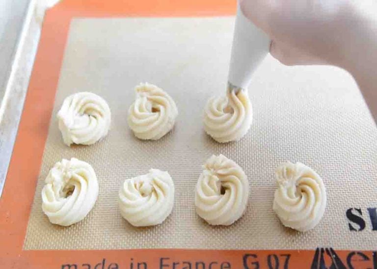 Butter Swirl Shortbread Cookies Recipe - DIY Joy