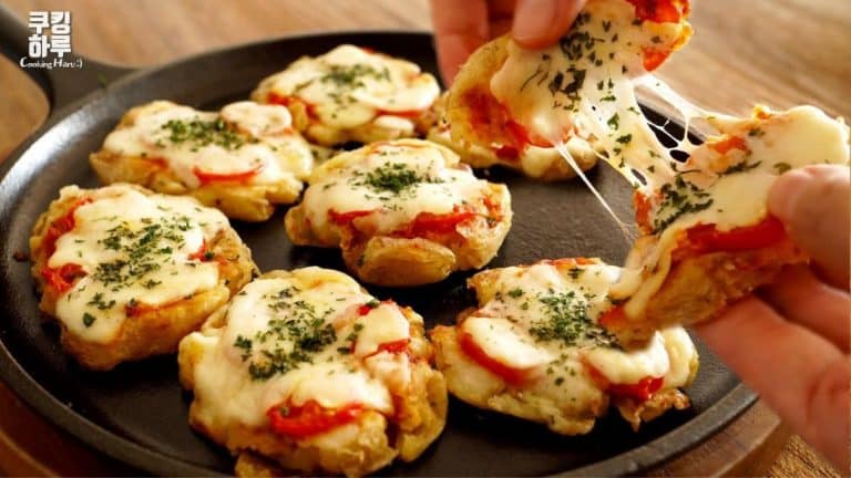 Crispy and Soft Mini Potato Pizza - DIY Joy
