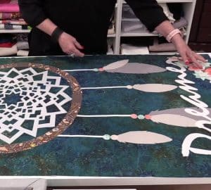 Easy Dream Catcher Quilt Tutorial - DIY Joy