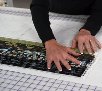 How to Sew a Slice Rug Using 1 Jelly Roll - DIY Joy