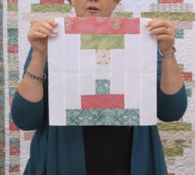 Easy Courthouse Steps Quilt - DIY Joy