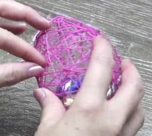 How to Make DIY Easter String Egg Treat Holder - DIY Joy