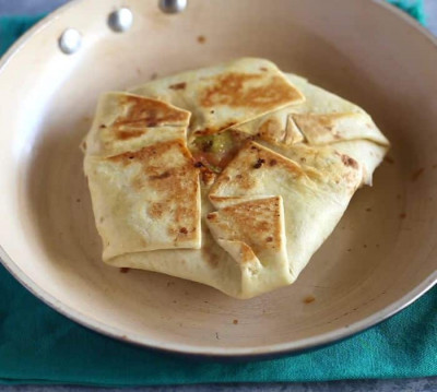 Easy Homemade Beef Crunch Wraps Recipe - DIY Joy