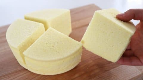 No-Bake Fluffy and Moist Sponge Cake - DIY Joy