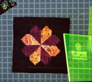 Flower Chain Quilt Tutorial - DIY Joy