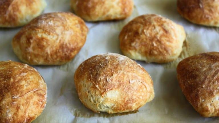 No-Knead Crusty Rolls With Just 4 Ingredients - DIY Joy