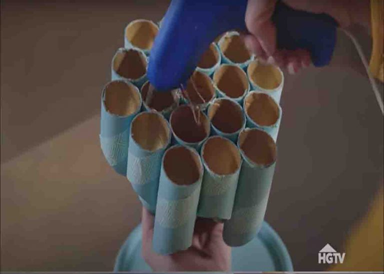 DIY Rotating Craft Caddy Tutorial - DIY Joy