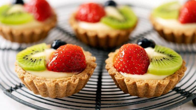 Easy Mini Fruit Tarts Recipe - DIY Joy