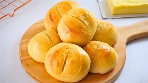 Easy, No-Knead, and Soft Milk Bread Recipe - DIY Joy