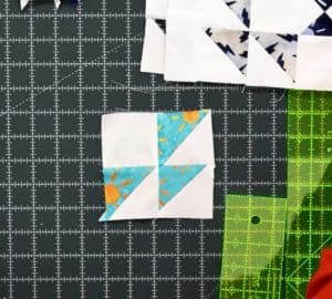 Handy Dandy Quilt Block - DIY Joy