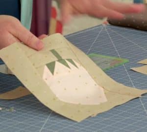 How to Make a Cute Strawberry Quilt Block - DIY Joy