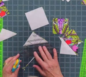 How to Make a Starlight Quilt (with Free Pattern) - DIY Joy