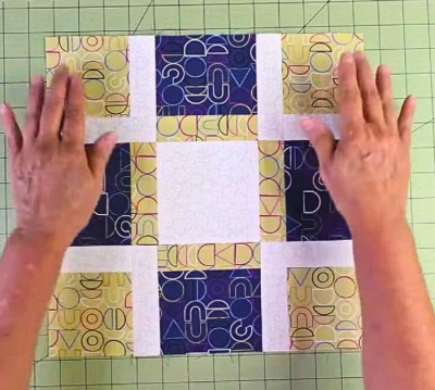 Beginner-Friendly Boxes Quilt Block Tutorial (with Free Pattern) - DIY Joy