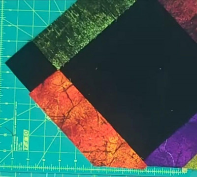 Scrap Buster Table Runner With Jenny Doan - DIY Joy