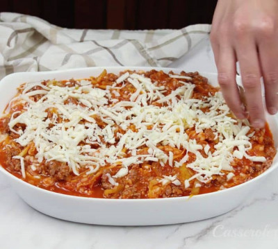 Shareable Ground Beef and Cabbage Casserole Recipe - DIY Joy