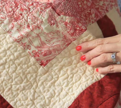 How to Wash a Quilt in the Machine Properly - DIY Joy