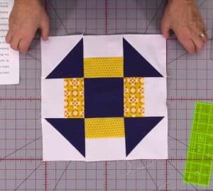 Double Churn Dash Quilt With Jenny Doan - DIY Joy