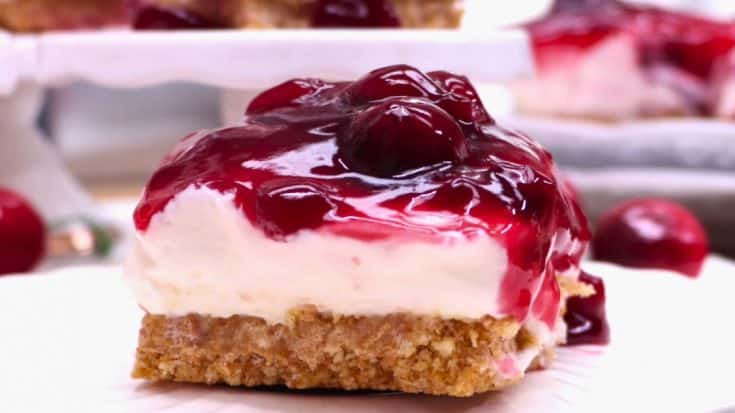 No-Bake Cherry Cheesecake Bars - DIY Joy
