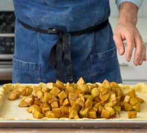 Sheet Pan Apple Pie Recipe - DIY Joy