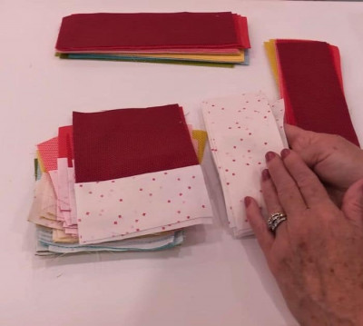 Super Easy Quilt Block - DIY Joy