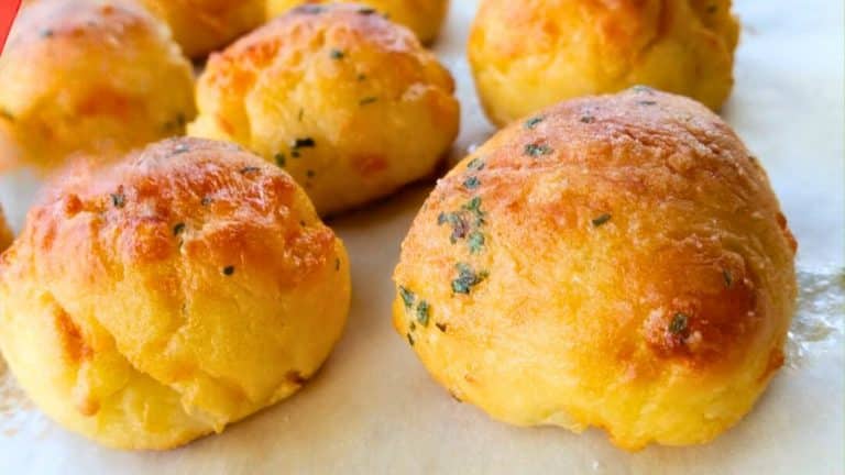 Best Garlic Bread Bites - DIY Joy
