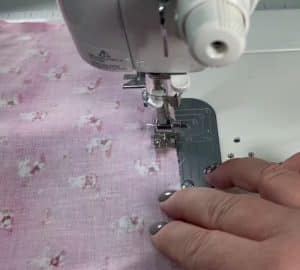 How to Make Betty's Delight Quilt Block - DIY Joy