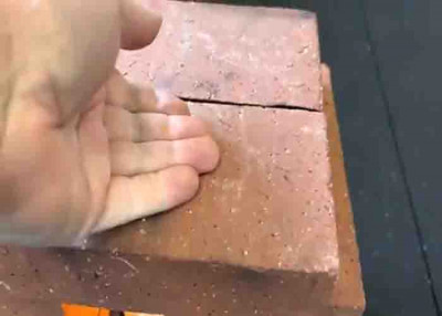 How To Heat A Room Without Power - DIY Joy