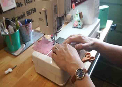 Easy Gingham Squares Quilt Tutorial - DIY Joy