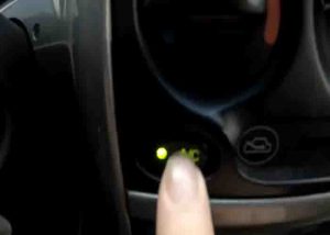 How to Defog Car Windows Fast - DIY Joy