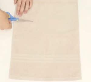 How to Make a DIY Mop Refill Using an Old Towel - DIY Joy