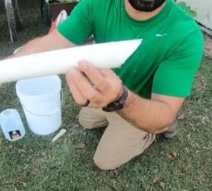 Inexpensive Wicking Bucket Containers - DIY Joy