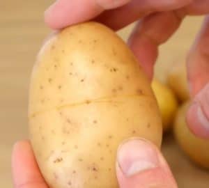 Super Quick Potato Peeling Hack - DIY Joy