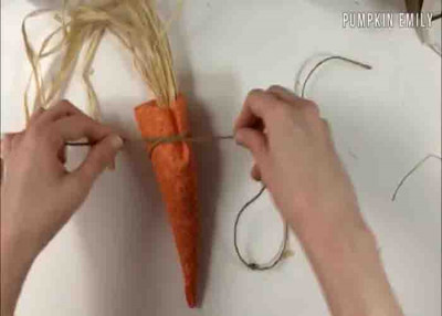 DIY No-Sew Fabric Carrots Tutorial - DIY Joy