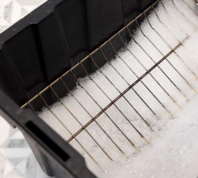 How to Clean Oven Racks With Very Little Effort - DIY Joy