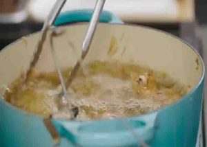 Crispy Old-Fashioned Fried Chicken Recipe - DIY Joy