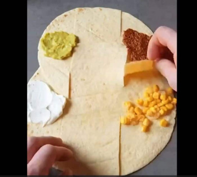Genius Way to Make a Tortilla Wrap - DIY Joy