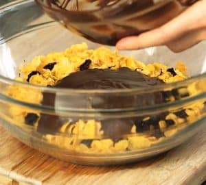 No-Bake Chocolate Clusters Recipe - DIY Joy