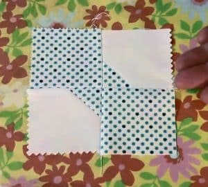 Bowtie Quilt Block With Jenny Doan - DIY Joy