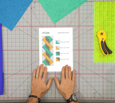 How to Make a "Ribbon Pole" Quilt - DIY Joy