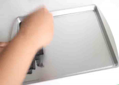 DIY Dollar Tree Magnetic Spice Display - DIY Joy