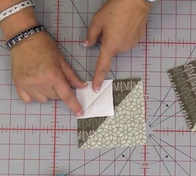 Jenny's Tents Quilt With Jenny Doan - DIY Joy