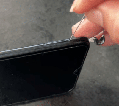 8 Useful Safety Pin Tips and Hacks - DIY Joy