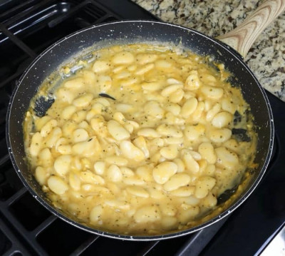 Creamy Garlic Butter Beans Recipe - DIY Joy