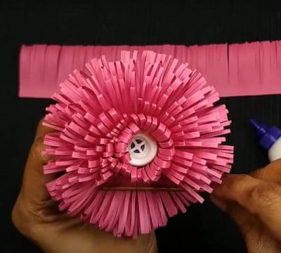 How to Make Realistic Paper Flowers - DIY Joy