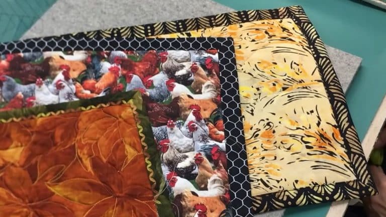 How to Make a Self-Binding Placemat - DIY Joy